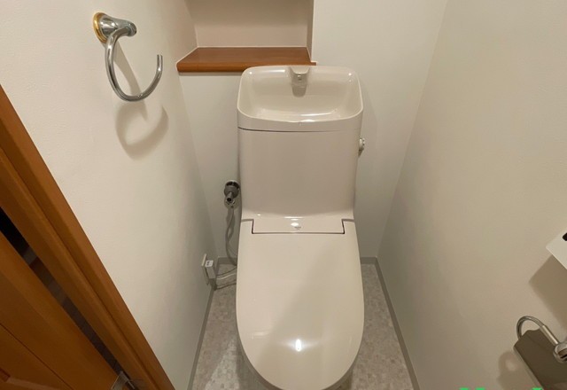 施工事例 トイレ交換・内装工事 : LOOPLUS[ループラス]公式サイト